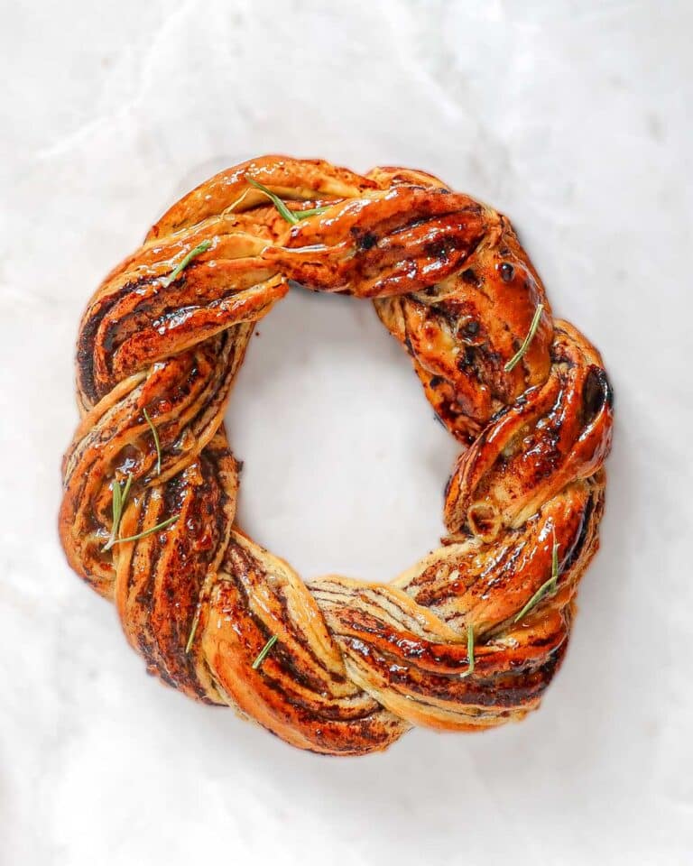 Nadiya Hussain's Crown Bread Recipe | Sinful Kitchen