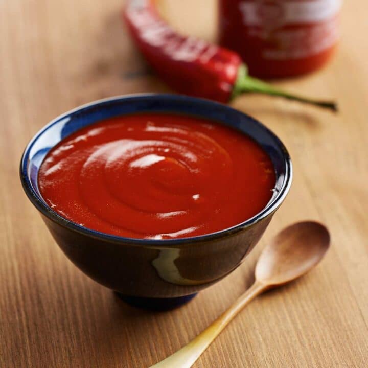 10 Best Harissa Paste Substitutes | Sinful Kitchen