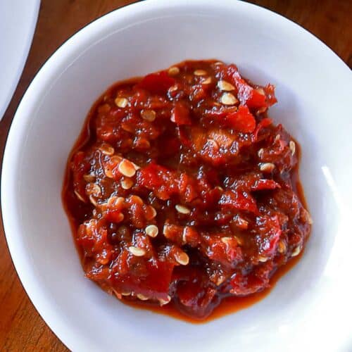 10 Best Harissa Paste Substitutes | Sinful Kitchen