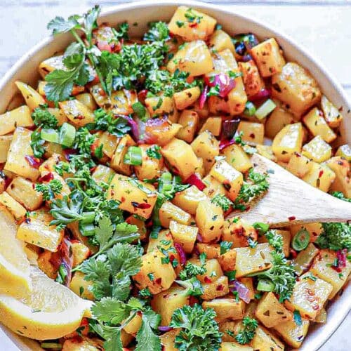Middle Eastern Potatoes (Roasted and Spicy!) | Sinful Kitchen